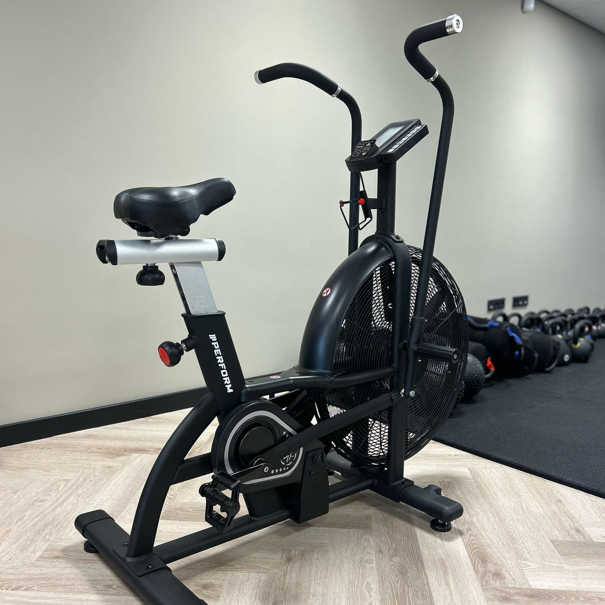 Cardio vs kracht: deze apparaten heb je écht nodig – Perform